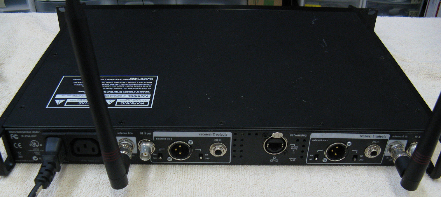 Shure UR4D+ & UR2 SM58 Wireless Mic Set | Chicago Pawners & Jewelers