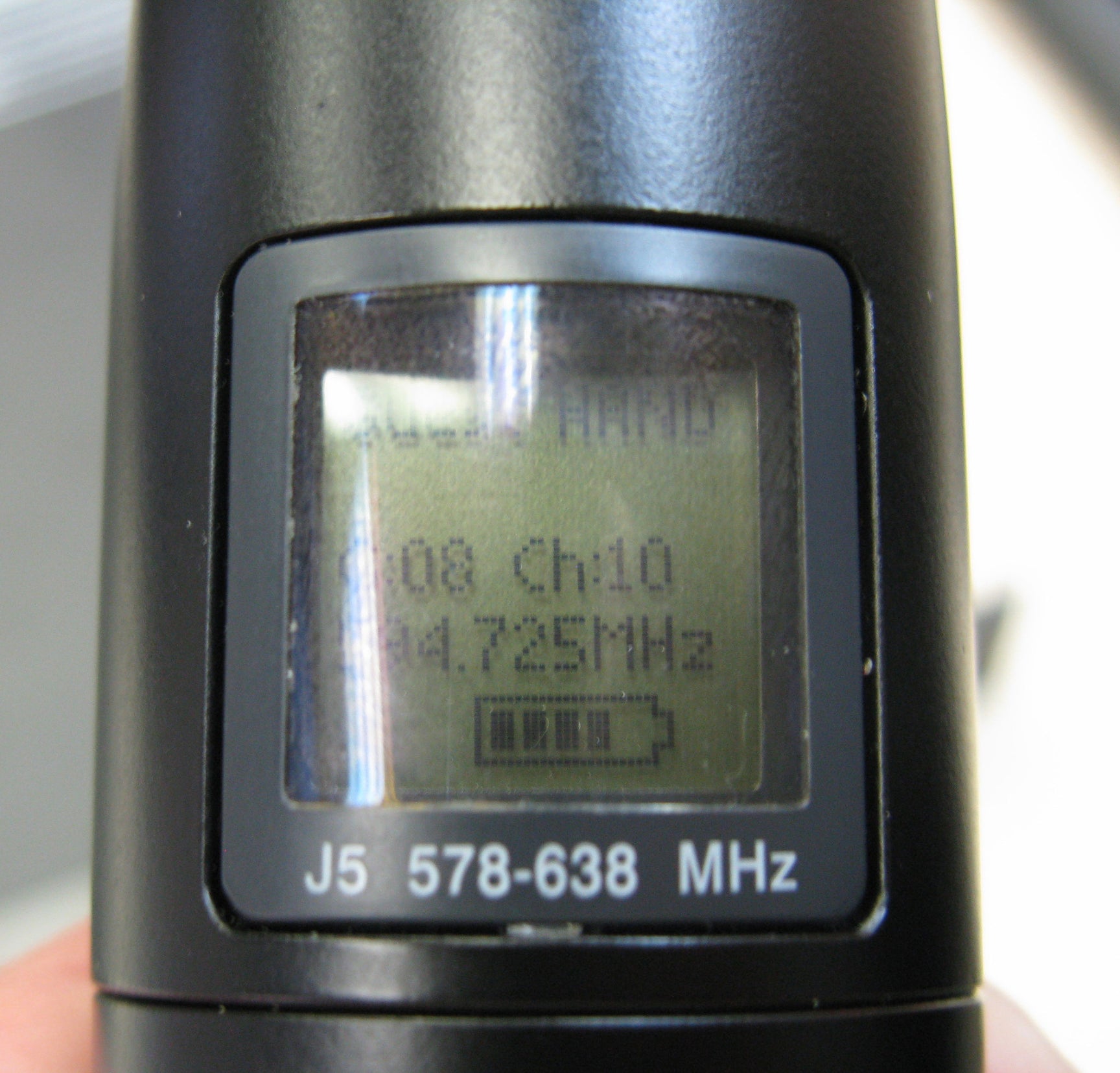 Shure UR4D+ & UR2 SM58 Wireless Mic Set | Chicago Pawners & Jewelers