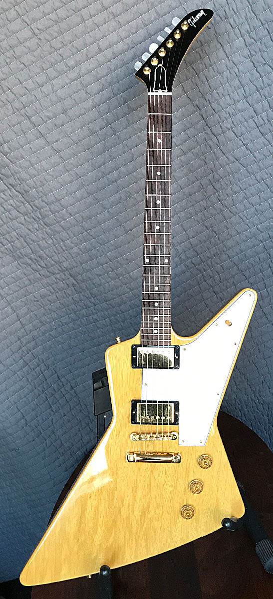 Gibson Custom Shop 1958 Korina Allen Collins Explorer – CPJ