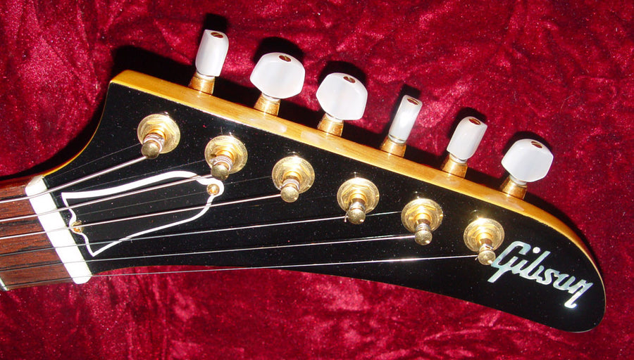 Gibson Custom Shop 1958 Korina Allen Collins Explorer – CPJ