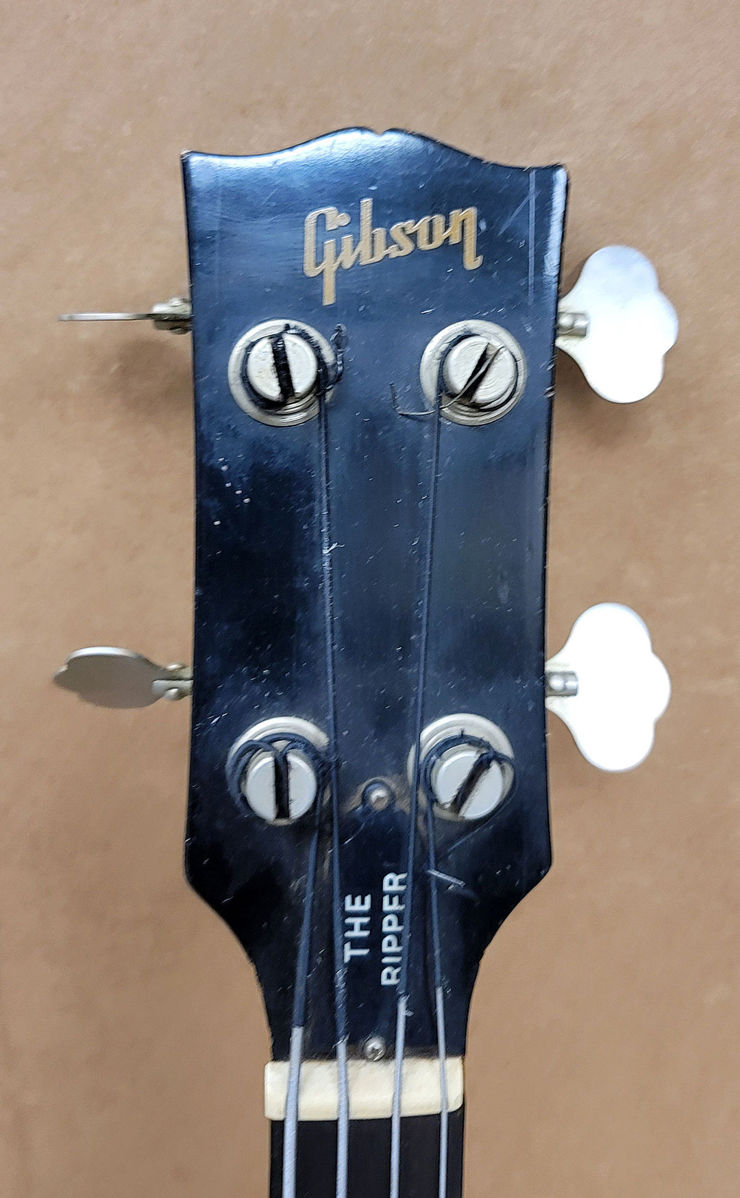 1974 Gibson Ripper Bass L9-S | Chicago Pawners & Jewelers