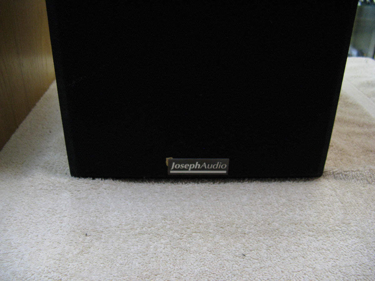 Joseph Audio RM7si Bookshelf Loudspeakers | Chicago Pawners & Jewelers